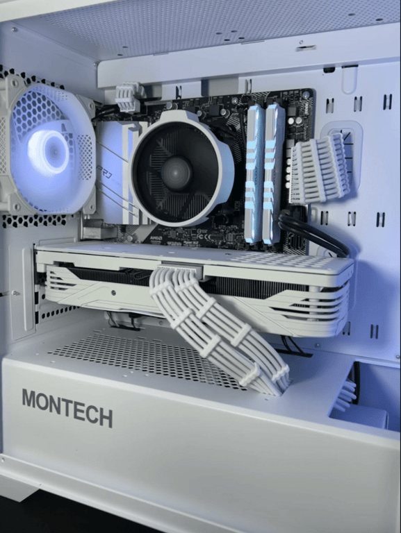 Unveiling the All-White Custom PC Build | Jawa.gg