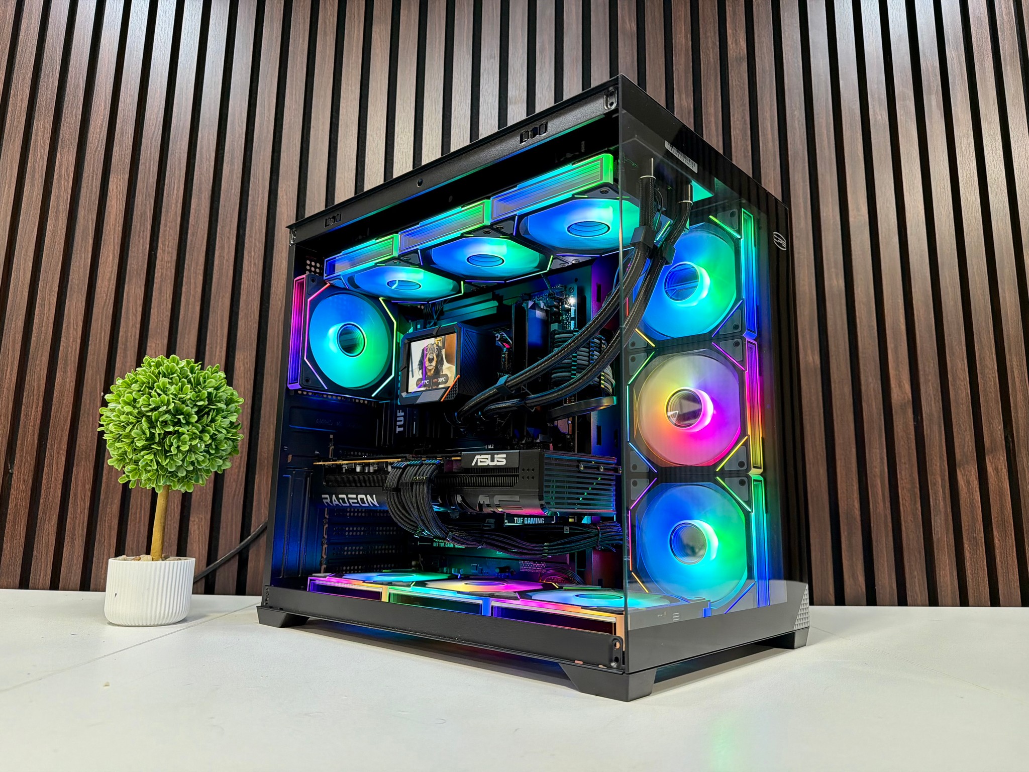 9070XT | Ryzen 7 7800X3D | 32GB DDR5 | 2TB M.2 | 850W Gold PSU | ARGB ...