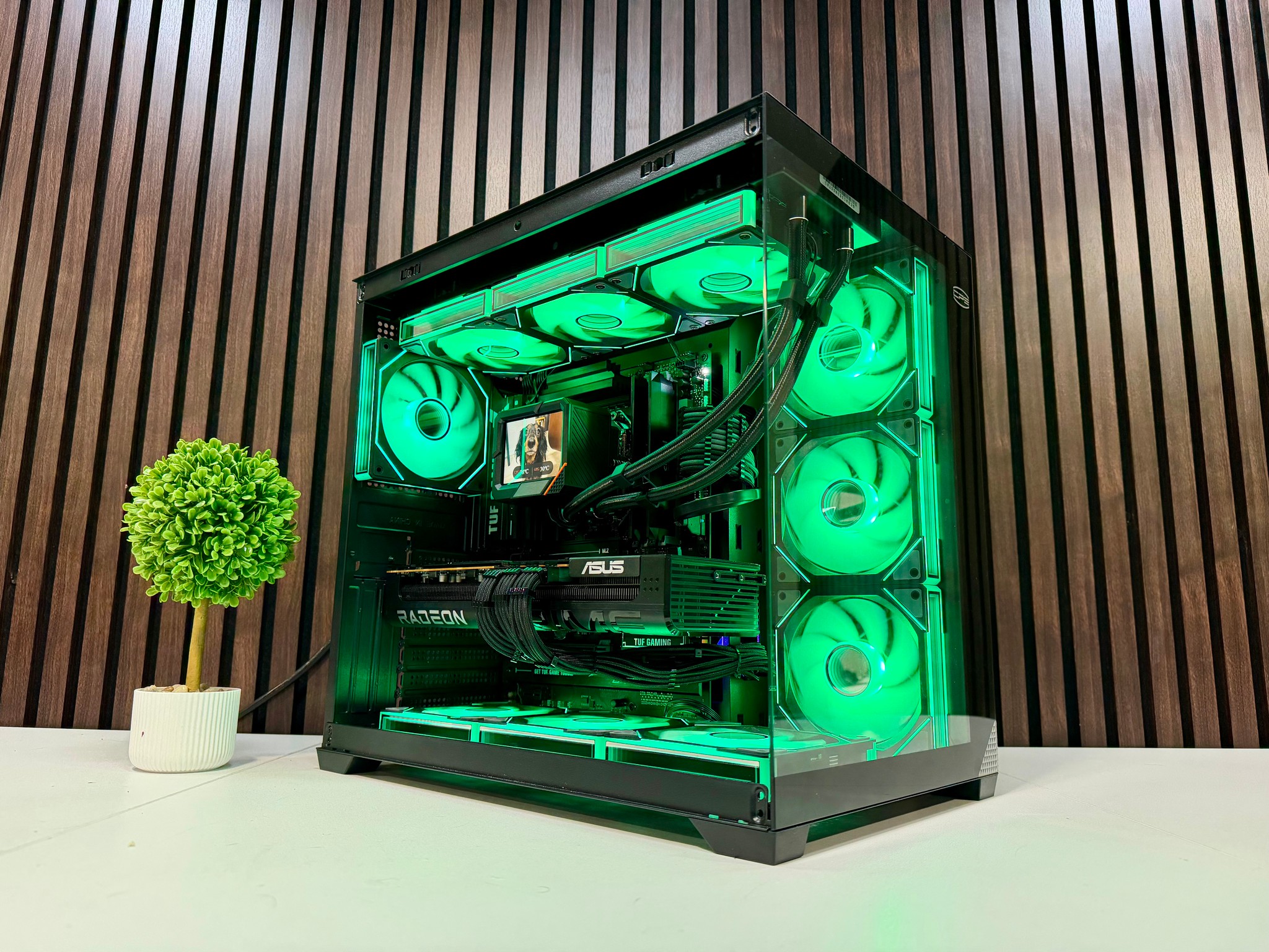 9070XT | Ryzen 7 7800X3D | 32GB DDR5 | 2TB M.2 | 850W Gold PSU | ARGB ...