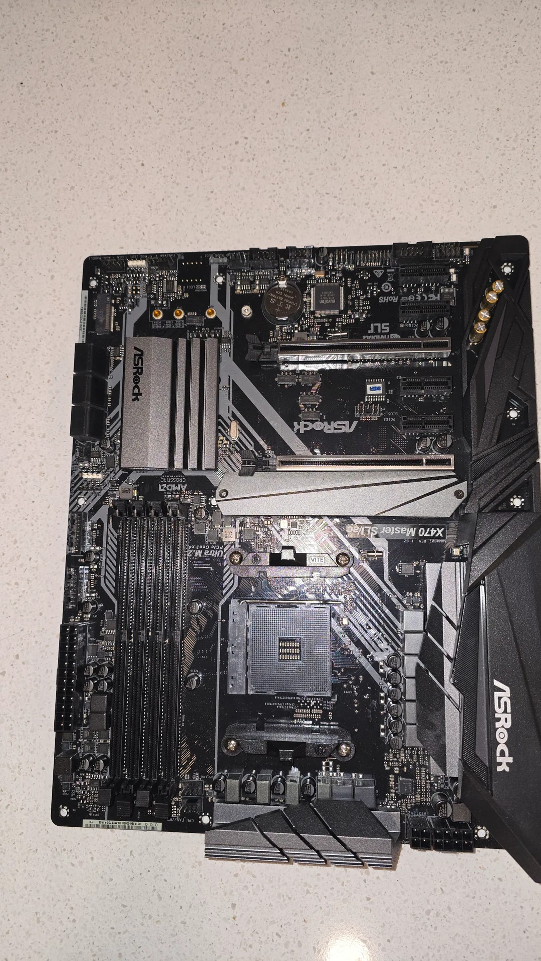 ASRock X470 Master Motherboard SLI/AC AM4 AMD Promontory X470 SATA 6Gb ...