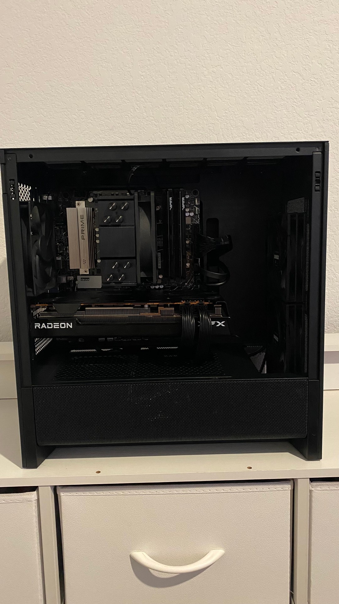 Ryzen 5 7600x, Rx 7700xt, 32GB DDR5 | Jawa