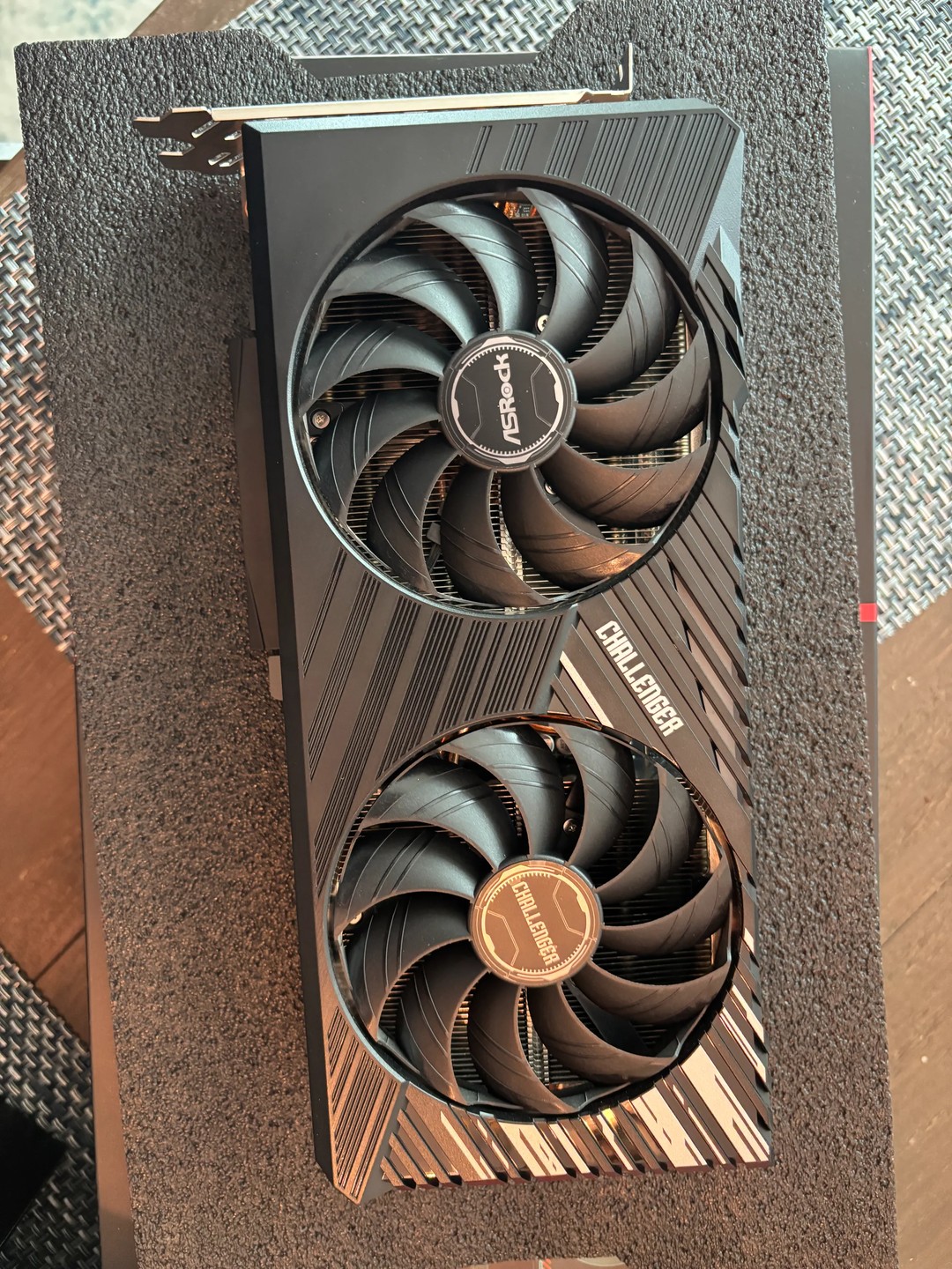 ASRock Challenger Radeon RX 7700 XT 12GB GDDR6 PCI Express 4.0 x16 ATX ...