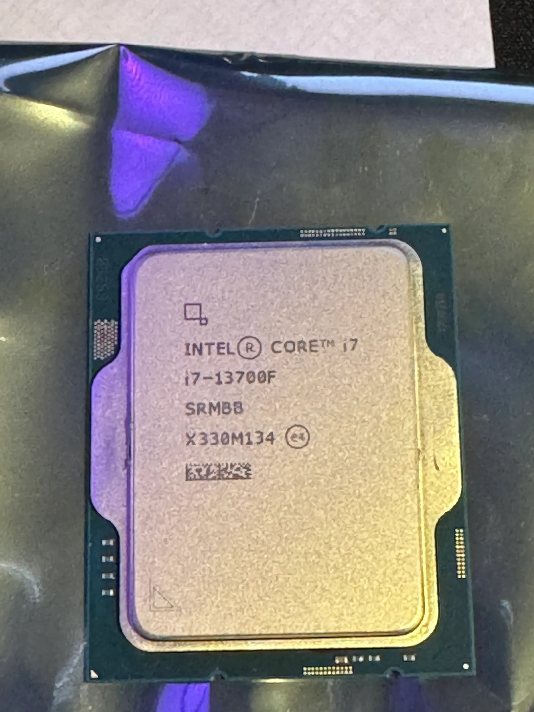 Intel Core i7-13700F 16 cores (8 P-cores + 8 E-cores) 30MB Cache, up to ...