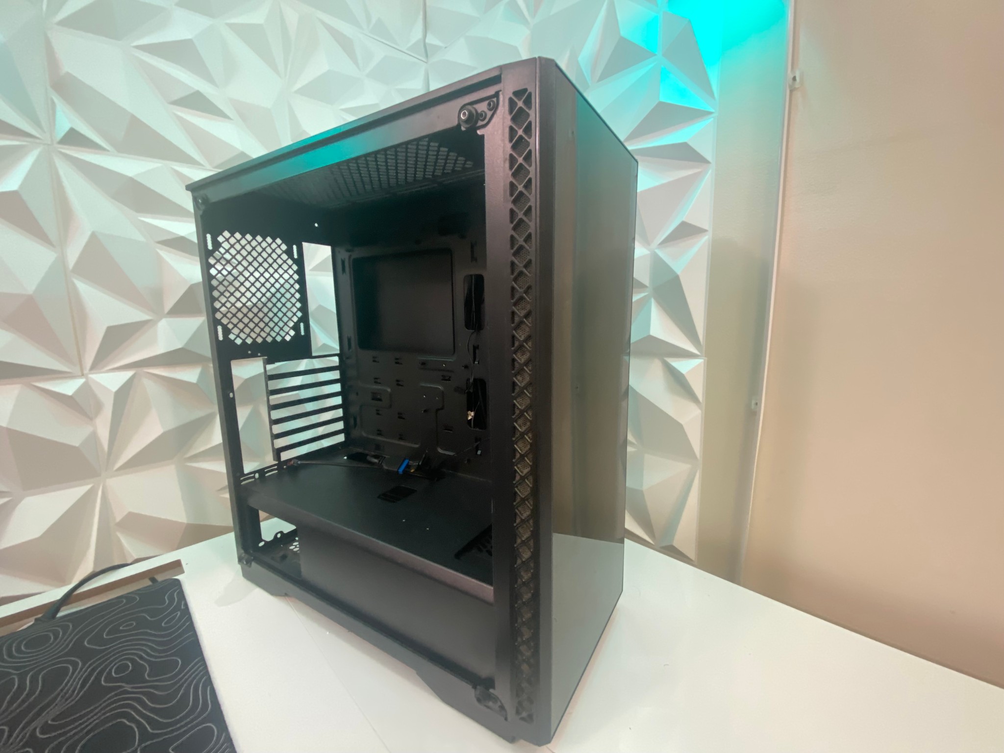 Black ATX PC Case – Mid Condition | Jawa
