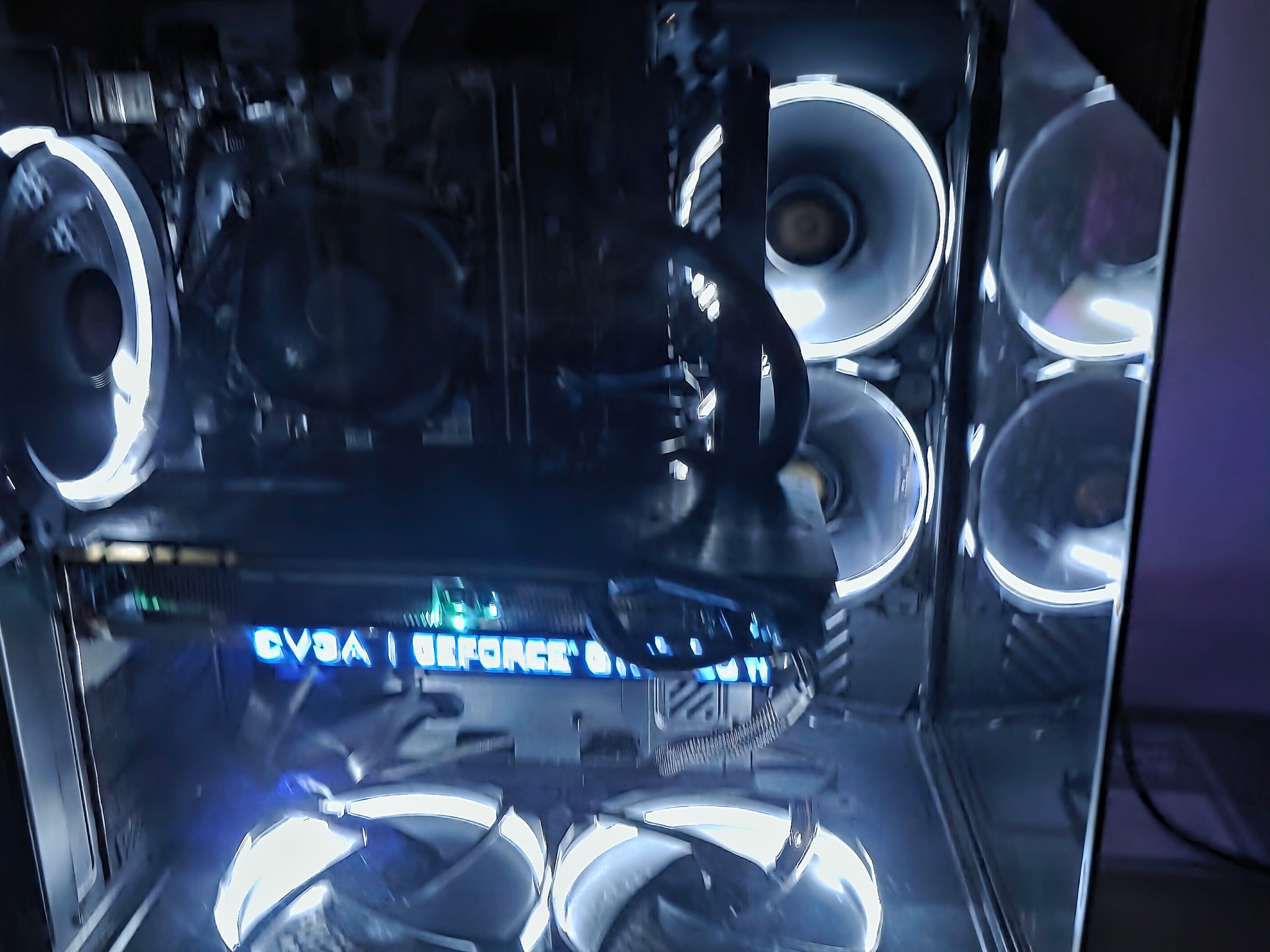Gaming PC – RX 1080Ti 11GB | 32GB RAM | RGB | Ready to Play | Jawa