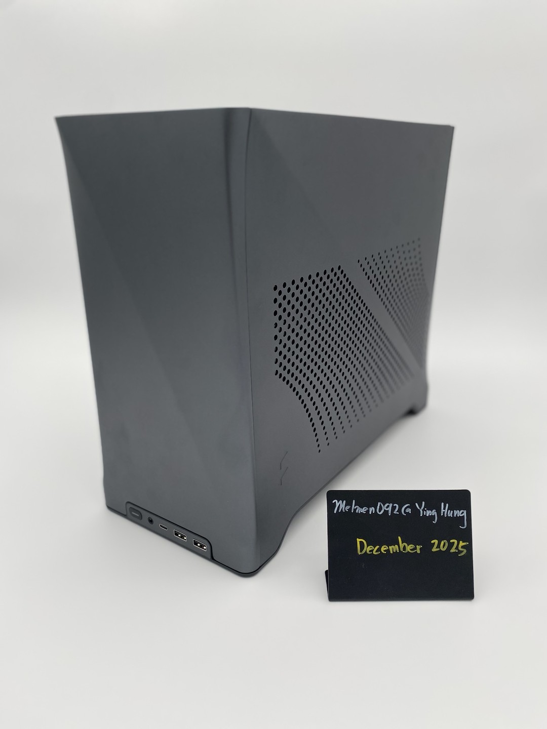 XBOX Ultra Pro Max 2.2 | 7800X3D | 5070 | DDR5 32GB | 2TB Storage | Jawa