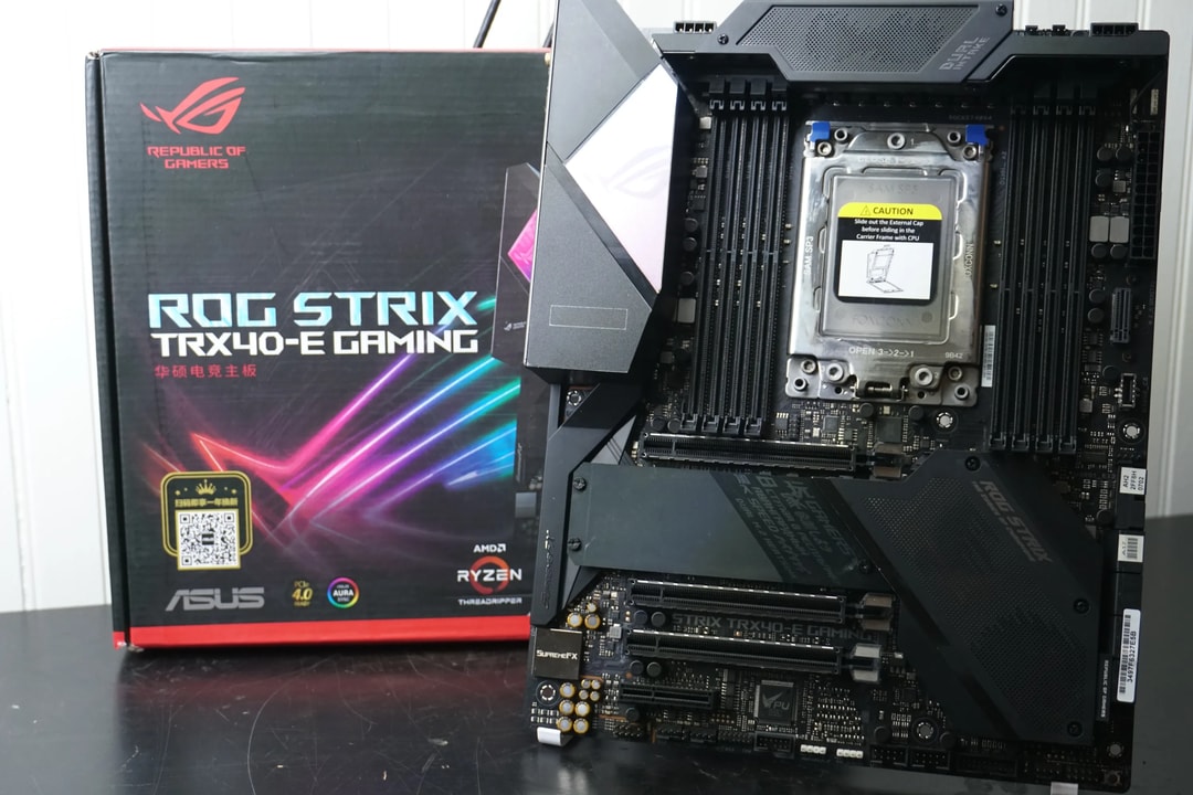 ASUS ROG TRX40E Strix Gaming Motherboard | AMD Threadripper | Jawa