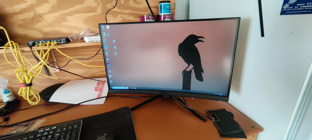 MSI 27 curved monitor 120hurts.lol | Jawa