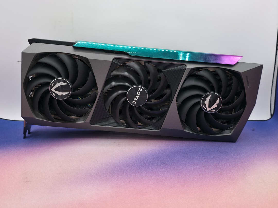 Zotac RTX 3090Ti Amp Extreme Holoblack | Jawa