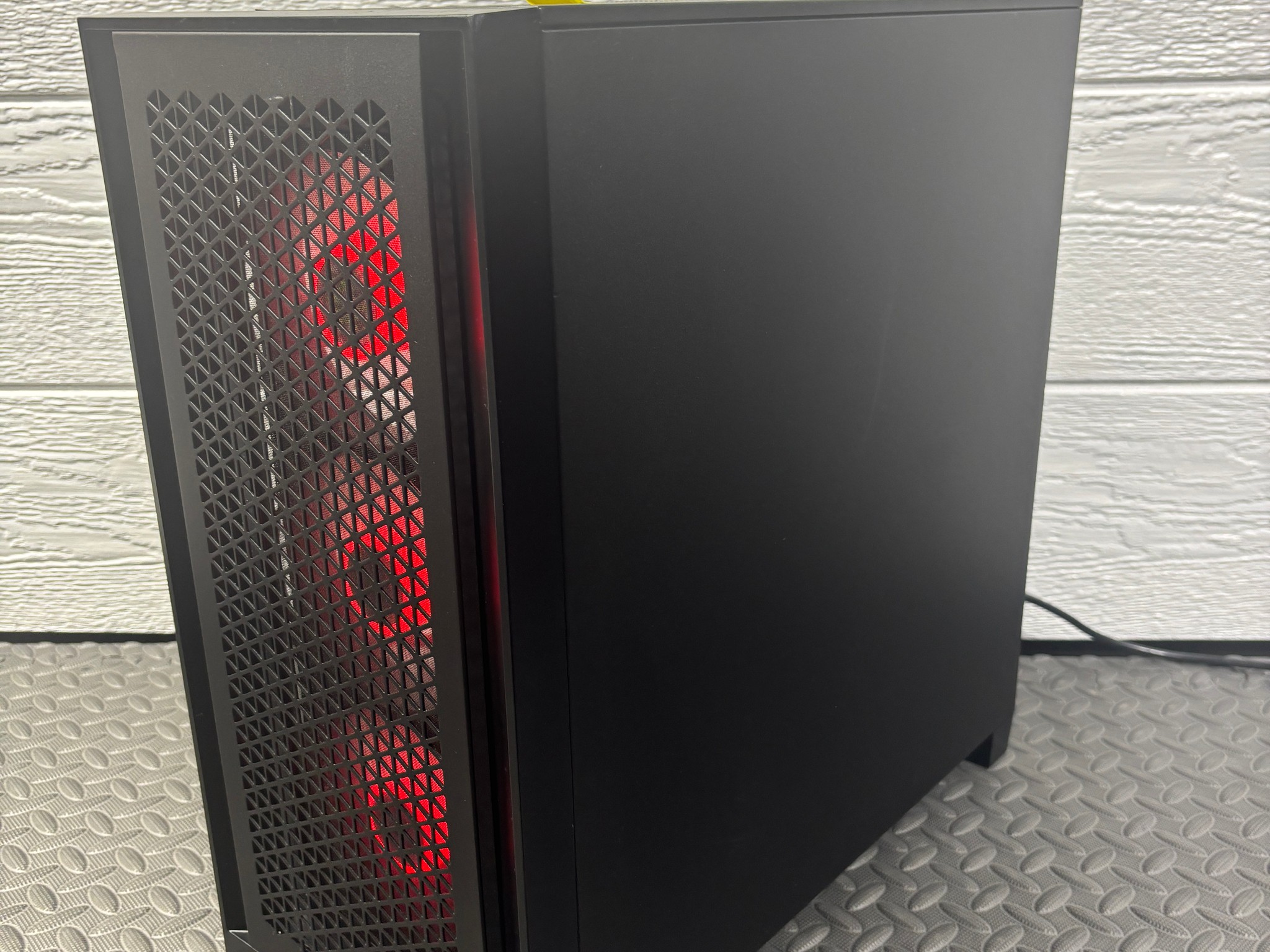 Gaming PC Ryzen 3 3100 | RX 5700 XT | 16GB RAM | X570 WiFi | 1TB ...