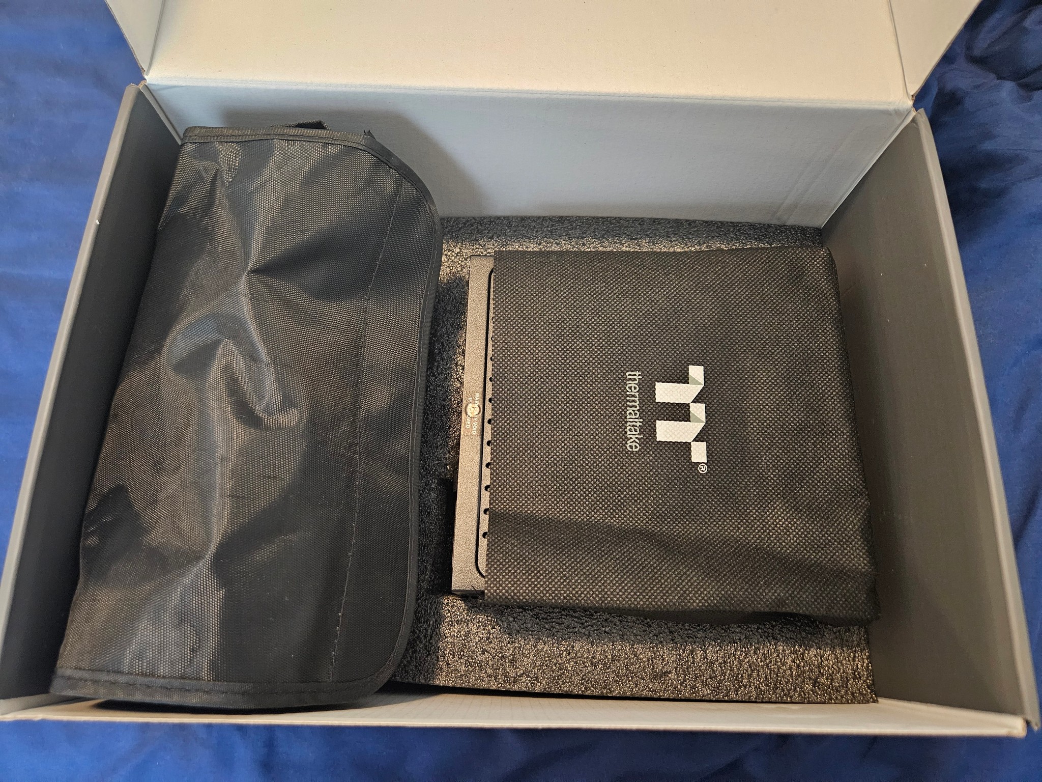 Thermaltake Toughpower GF3 1200W, True 600W 12VHPWR Connectors on PSU ...