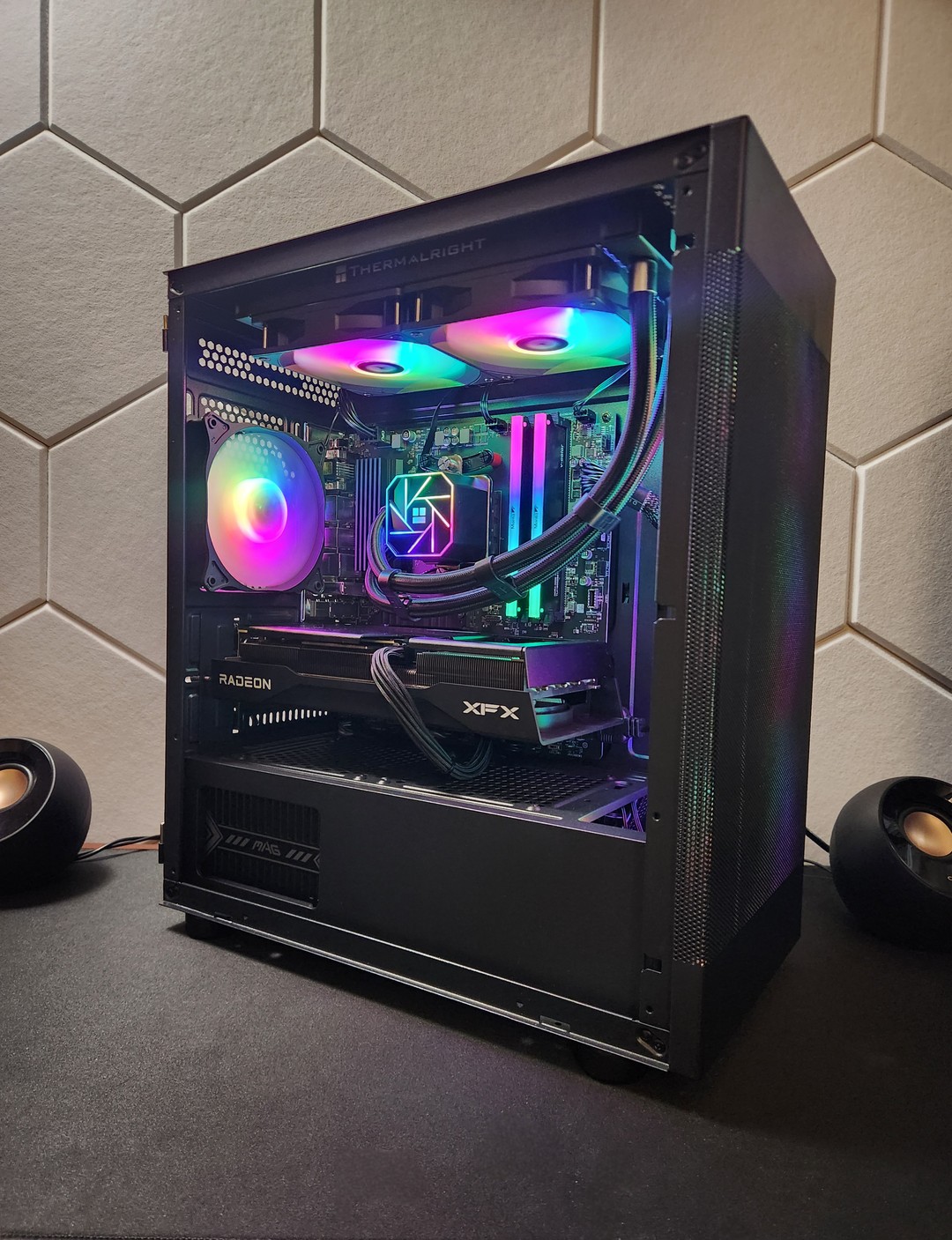 "Entry Level 1440p Gaming PC" RX 9060 XT 8GB | Ryzen 7 3700X | 32gb ...