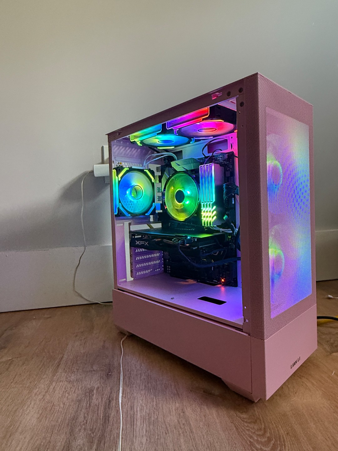 🔥 High FPS 1080p Esports PC – Ryzen 7, RX 570 8gb, 32GB RAM | Jawa