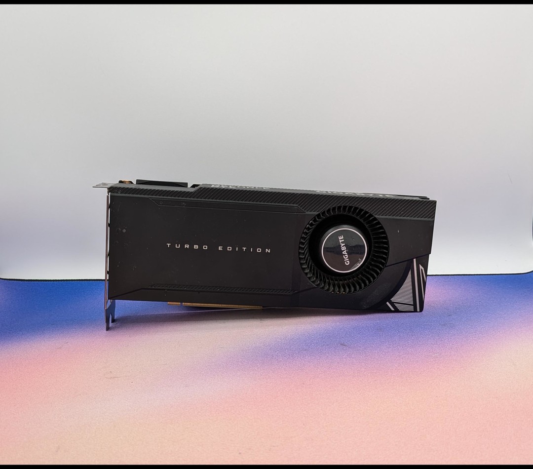 Gigabyte Turbo RTX 3090 | Jawa