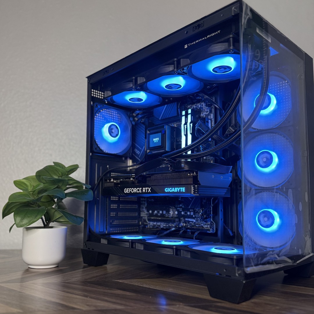 (BLACK FRIDAY) Custom Gaming PC | RTX 4070 | i7-14700k | 32GB DDR5 ...