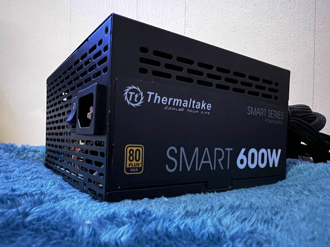 600W 80+ Gold PSU - Thermaltake SMART Series | Jawa