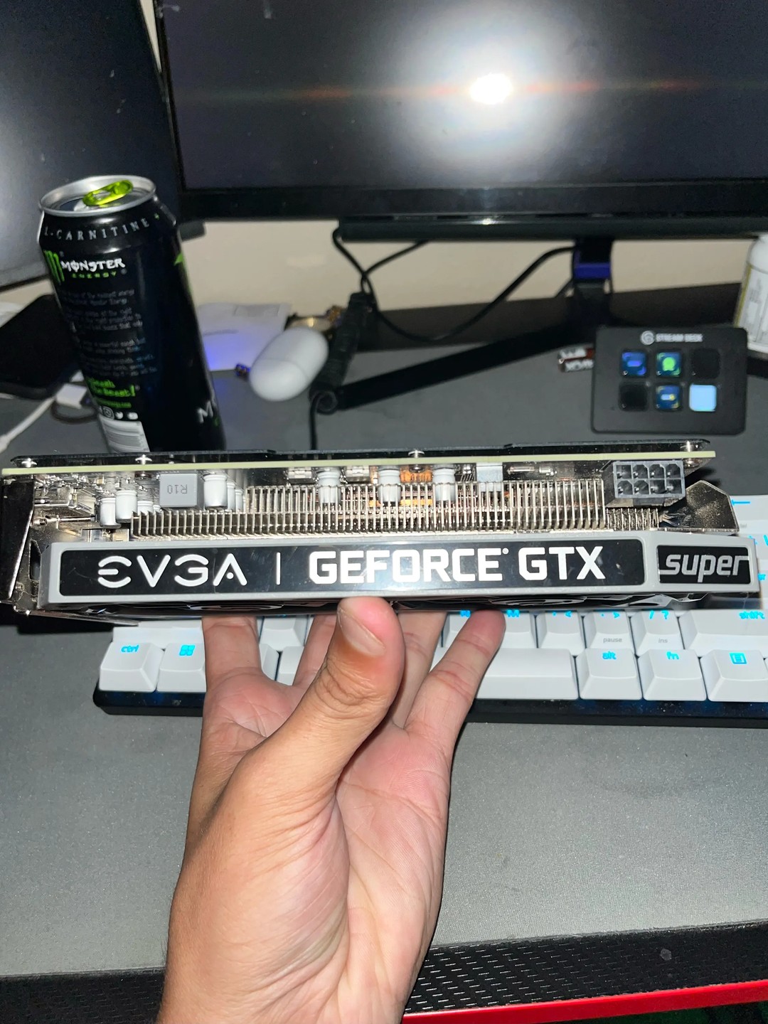EVGA GeForce GTX 1660 SUPER | Jawa