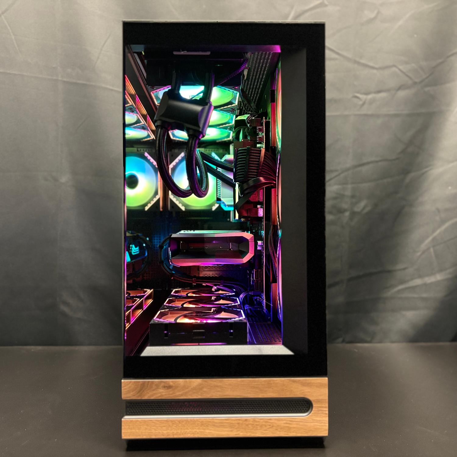 The Nebula Oak i7-13700KF 5.8GHz, RTX 3070 8GB, 1TB NVME SSD, 32GB RGB ...