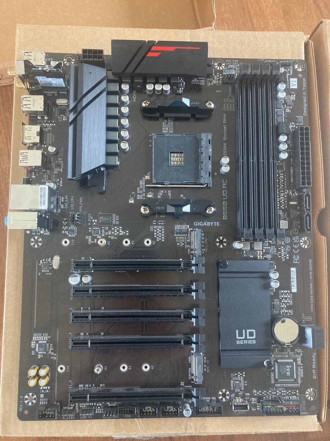 Gigabyte B550 UD AC Y1 AM4 ATX Motherboard | Jawa