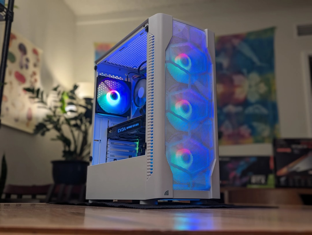 💠 Altair - White Gaming PC | GTX 1070 | i5-7500 | 16GB RAM | 512GB NVMe ...