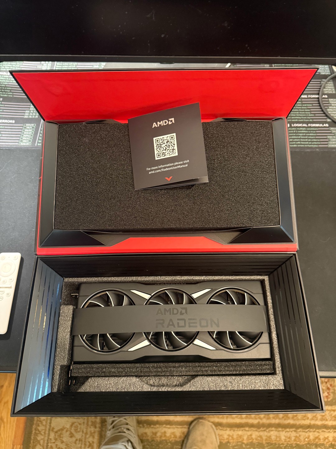 AMD Radeon RX 6950 XT 16GB - Reference Founders Edition - Excellent ...