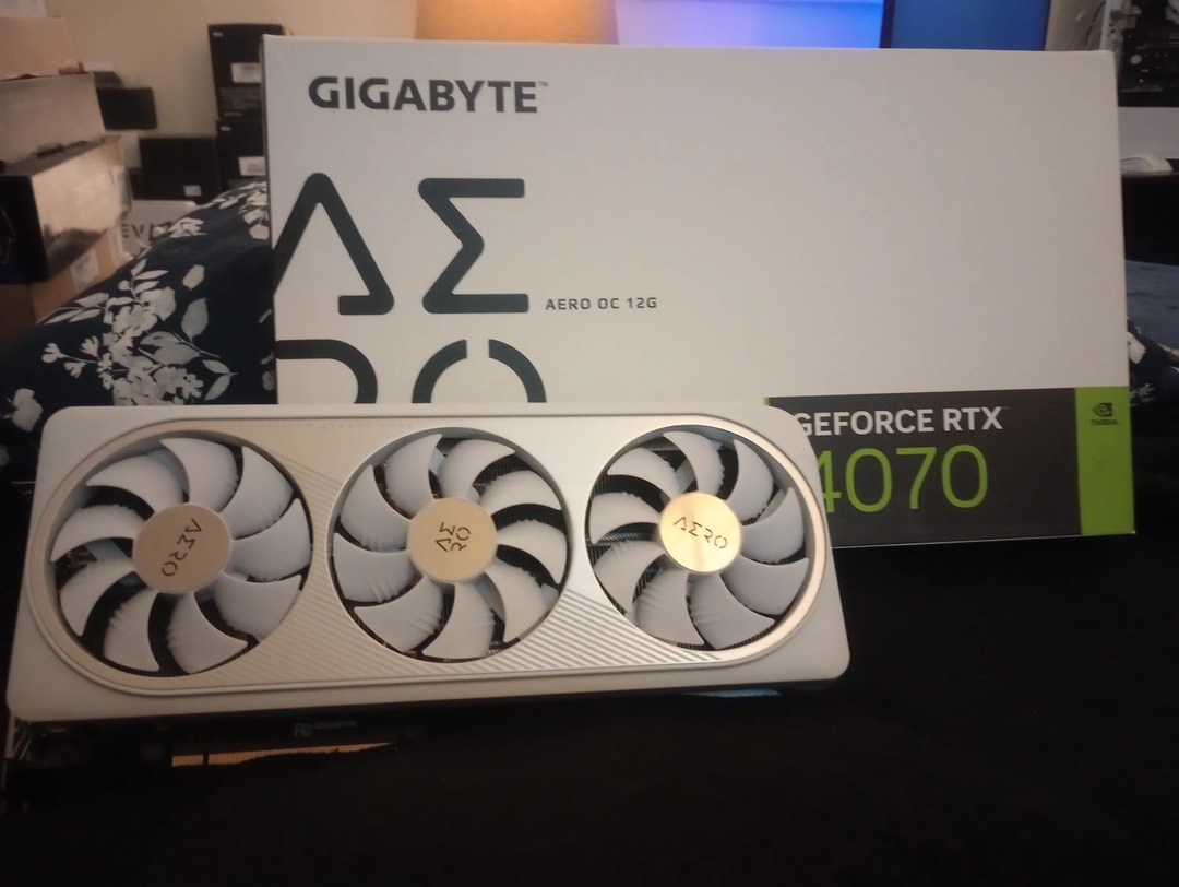 GeForce RTX 4070 Gigabyte Aero OC 12G | Jawa