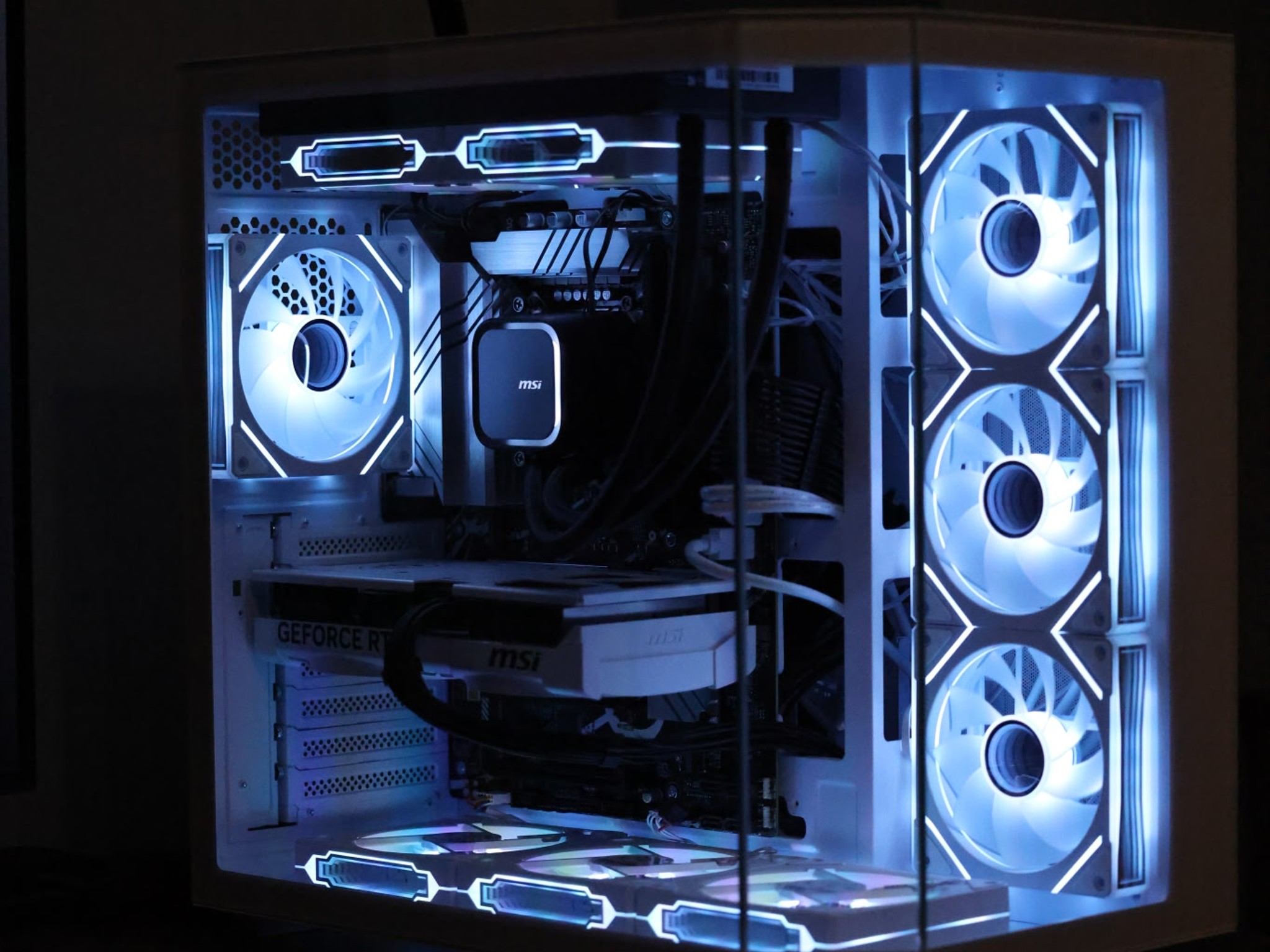 RTX 5070 White I7 12700k 1440p Gaming Fishtank Case | Jawa