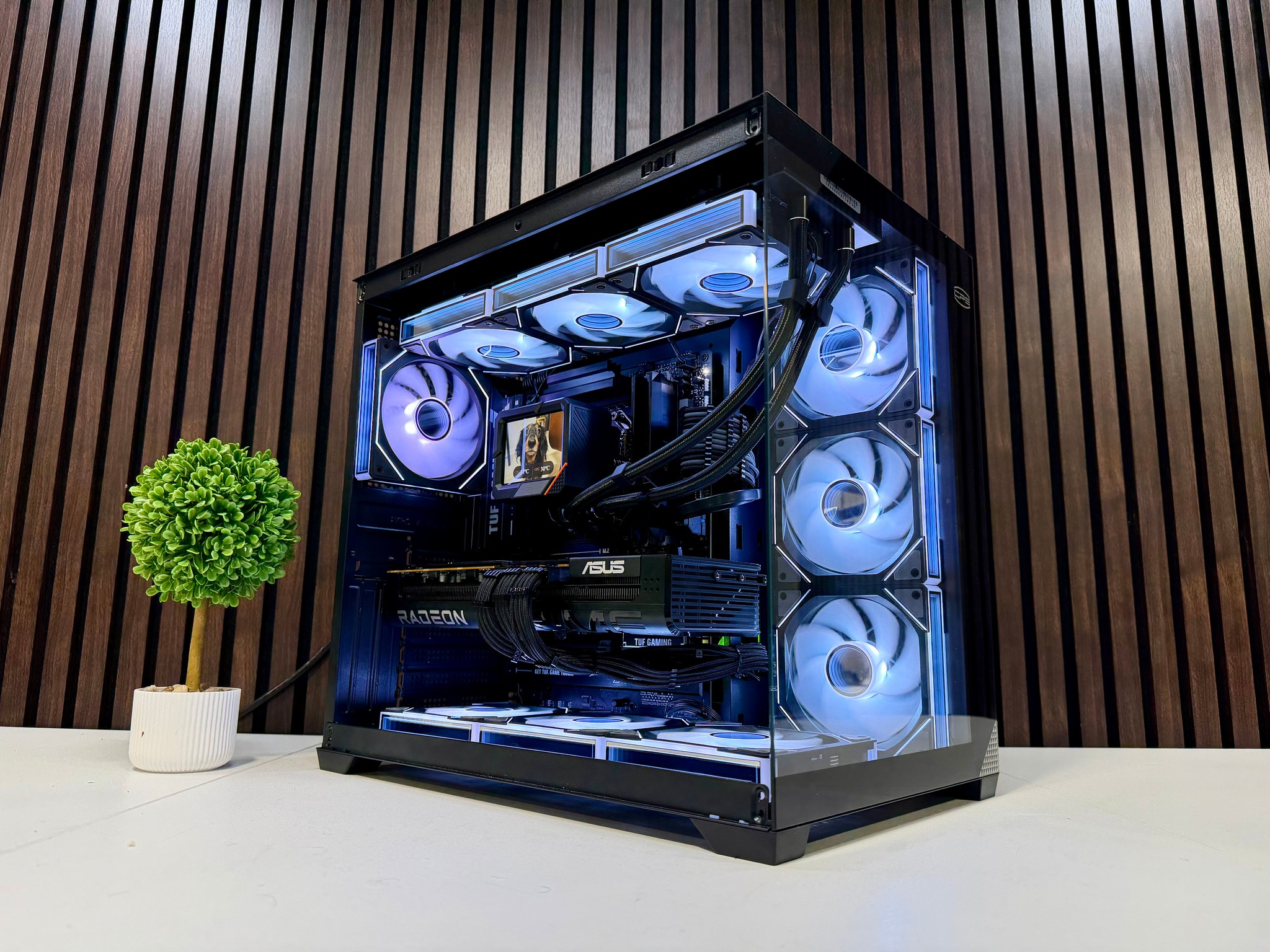 9070XT | Ryzen 7 7800X3D | 32GB DDR5 | 2TB M.2 | 850W Gold PSU | ARGB ...