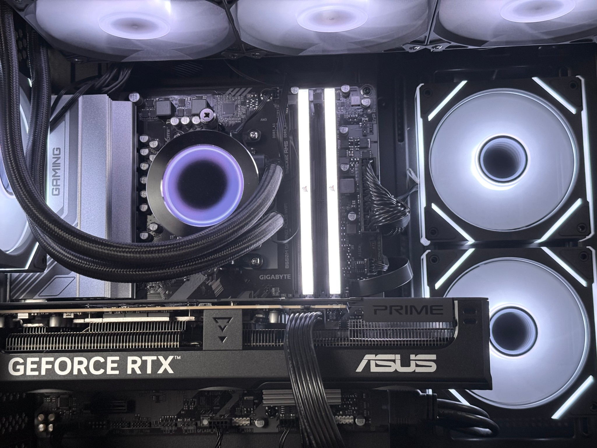 👻 GHOST Gaming PC | RTX 4070 Ti SUPER 16GB | Ryzen 9 7900X | CUSTOM LCD ...