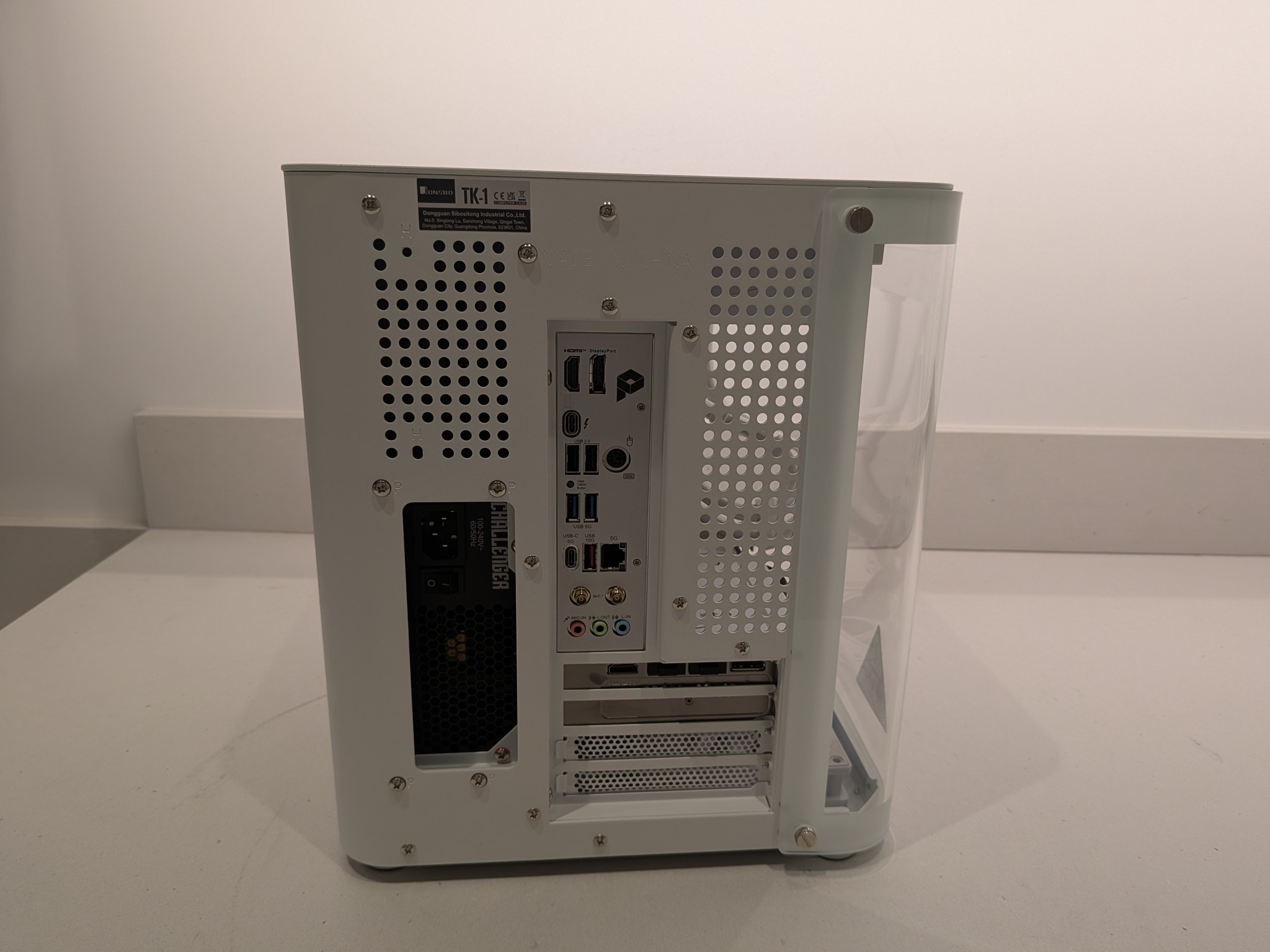 Bomb Devil Ice - RTX 5070, Intel Core Ultra 7 265K, 32 GB DDR5, 2 TB ...