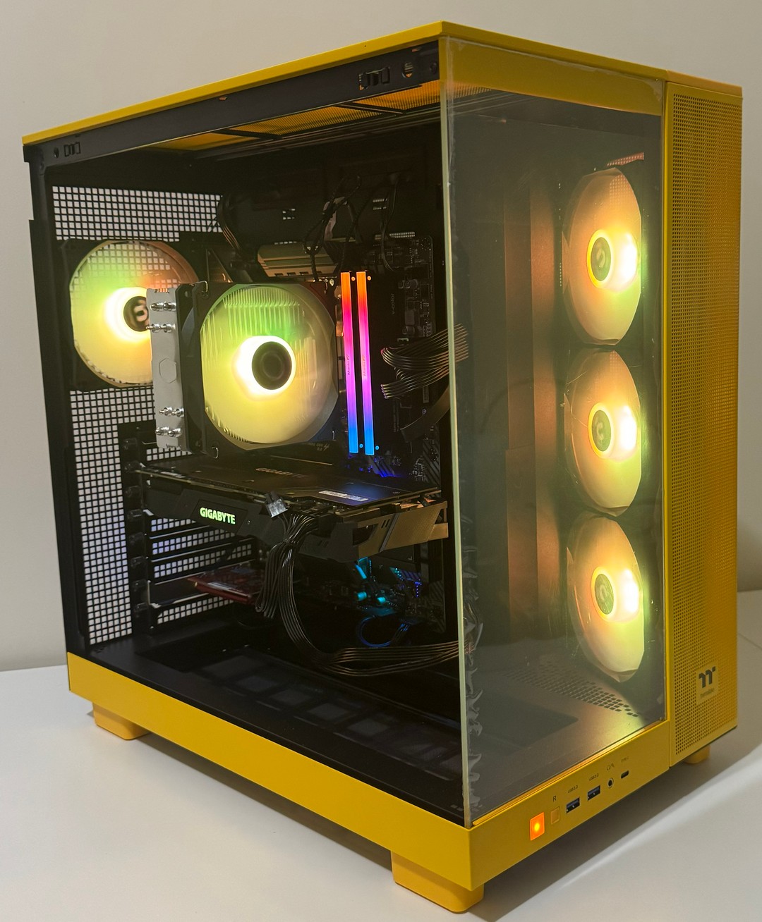 BUMBLEBEE Ryzen 5 32GB RAM 1TB SSD GeForce RTX 2070 MSI MAG B550 ...