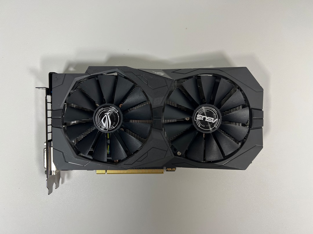 ASUS ROG Strix RX 570 | Jawa