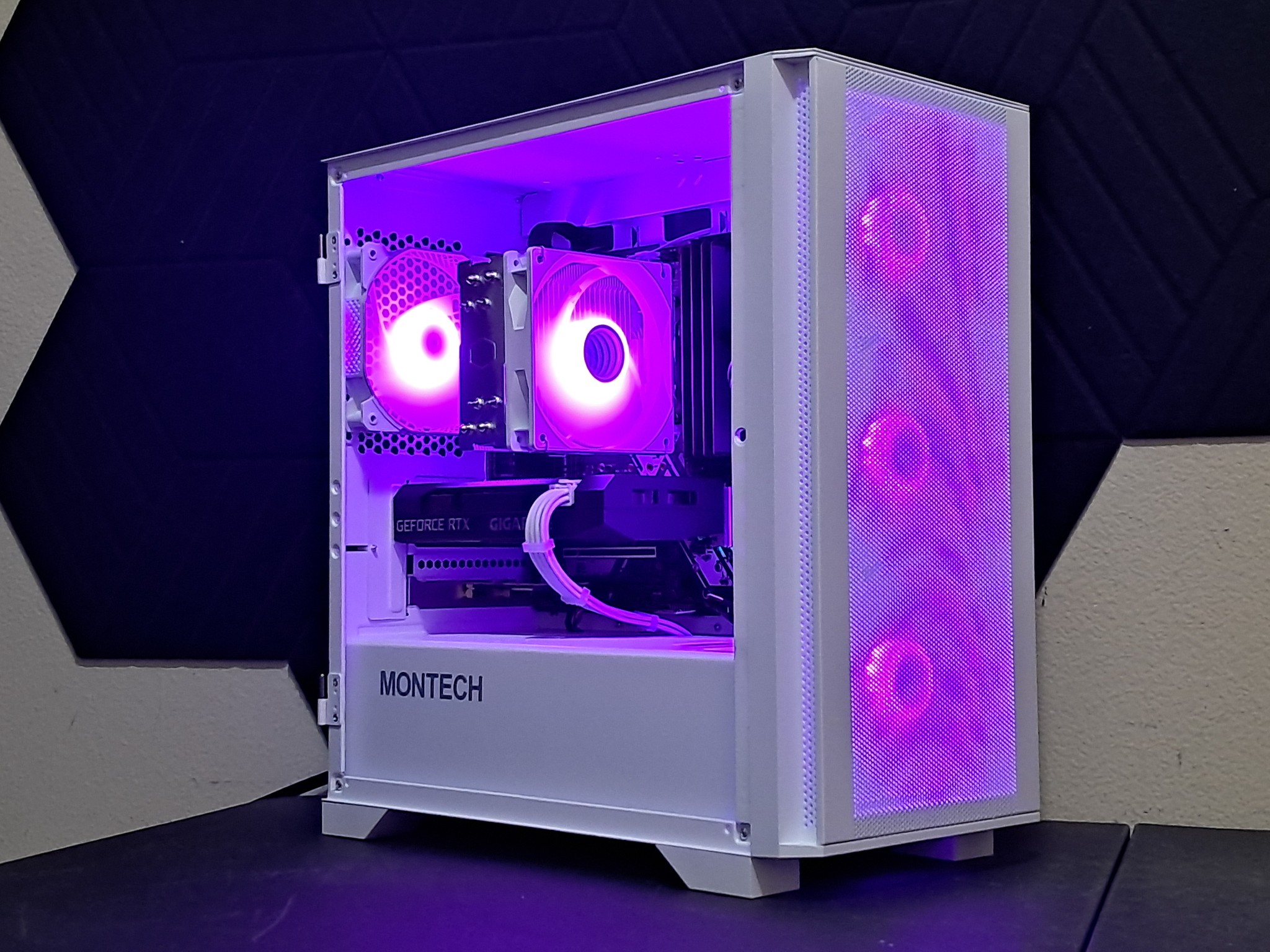 White RTX Gamer - RTX 3060 8GB | Core i7-7700K | 16GB DDR4 | 1TB SSD ...