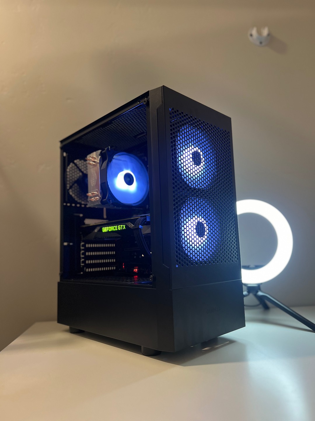 Gaming Pc | i7 8700k | GTX 1080 | Jawa